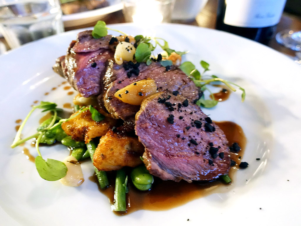 TNQ – The Northern Quarter Restaurant & Bar Manchester – ประเทศอังกฤษ ...