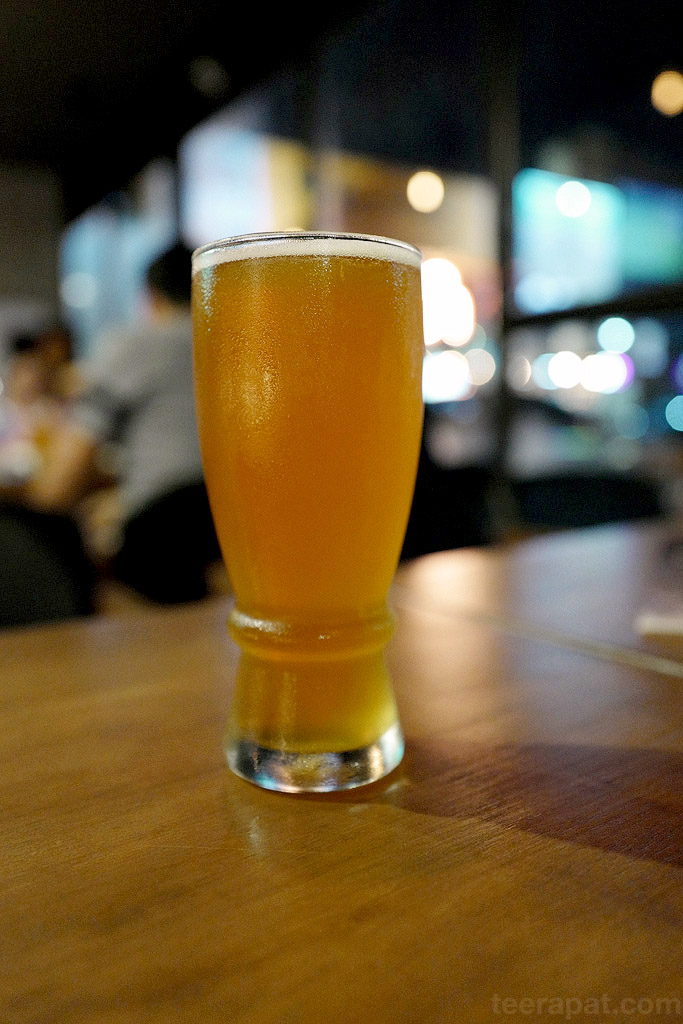 Beergasm คราฟท์เบียร์เสิร์ฟซี่โครงรมควันชิ้นยักษ์ – ปากเกร็ด – teerapat.com