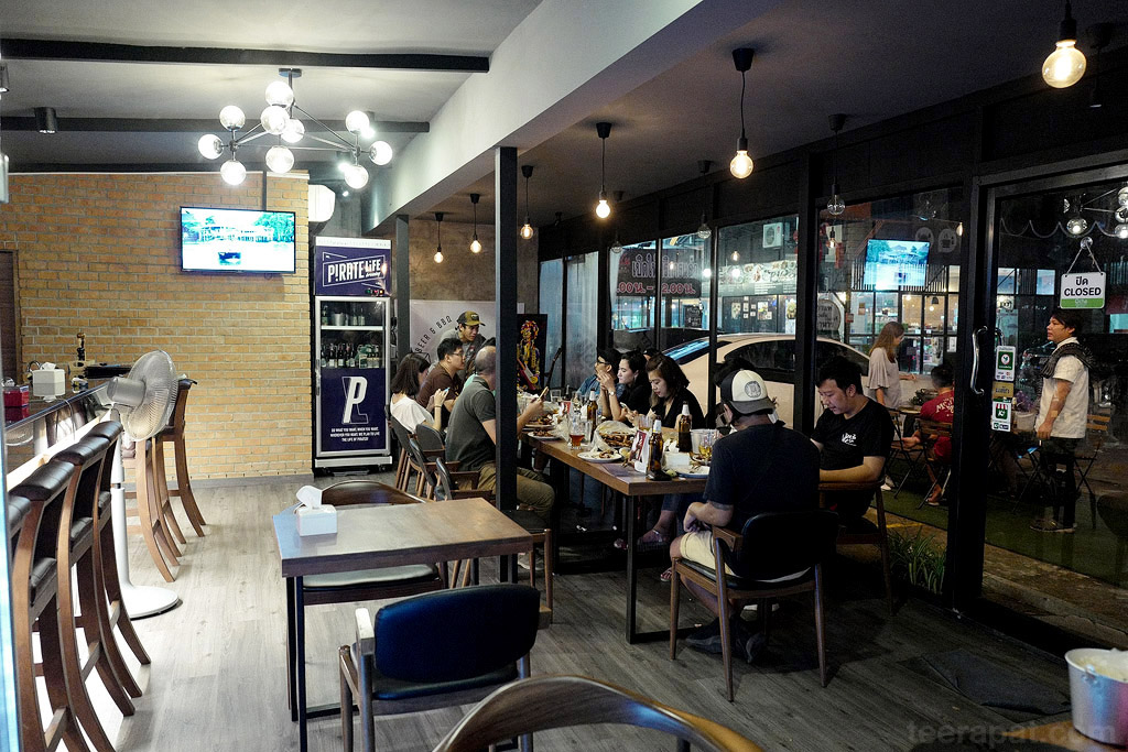 Beergasm คราฟท์เบียร์เสิร์ฟซี่โครงรมควันชิ้นยักษ์ – ปากเกร็ด – teerapat.com