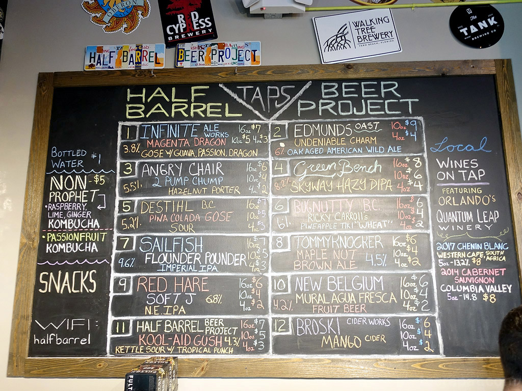 Half Barrel Beer Project ร้านคราฟท์เบียร์ใน Brew Pub ไซส์จิ๋ว Orlando ...