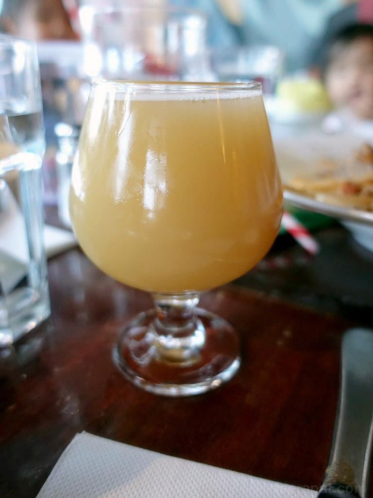 Meridian Pint คราฟท์เบียร์บาร์เมือง Arlington, Virginia – teerapat.com